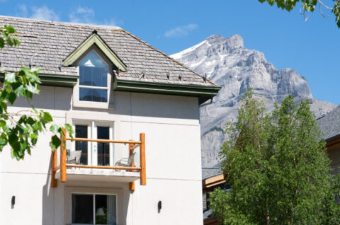 Rundlestone Lodge - The Rundlestone Lodge